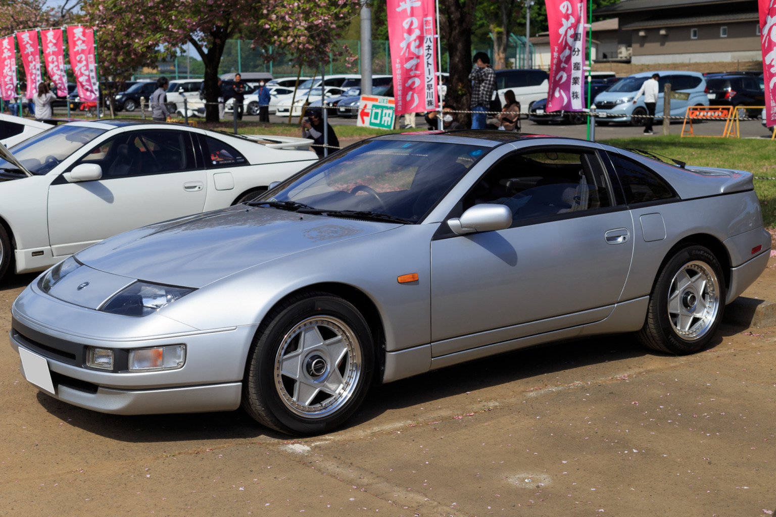 Z32ボディカラー別画像集-#673 センシティブシルバー メタリック | 覆水盆にキャッチ -Zにmad-